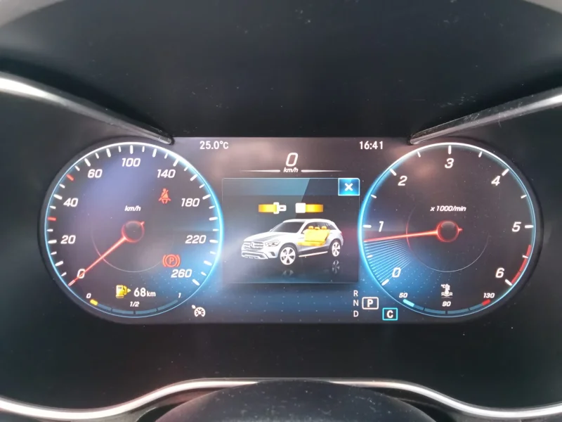 mercedes-benz Clase GLC GLC 200 d 4MATIC 2020 86.948 km 163 CV Diesel Automático | Crestanevada